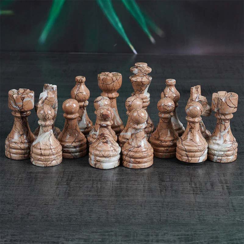 White & Marinara Marble Chess Pieces – Marbly Pakistan
